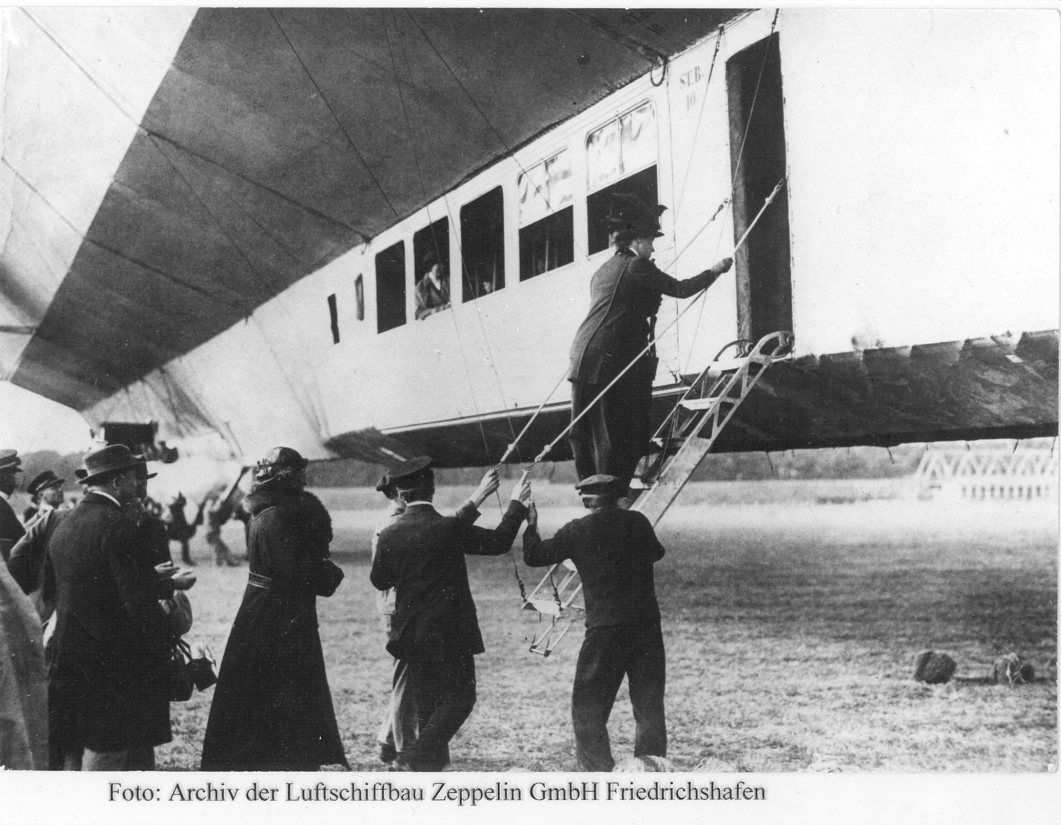 The world's first passenger airship: a portrait of the Zeppelin LZ 7 ...