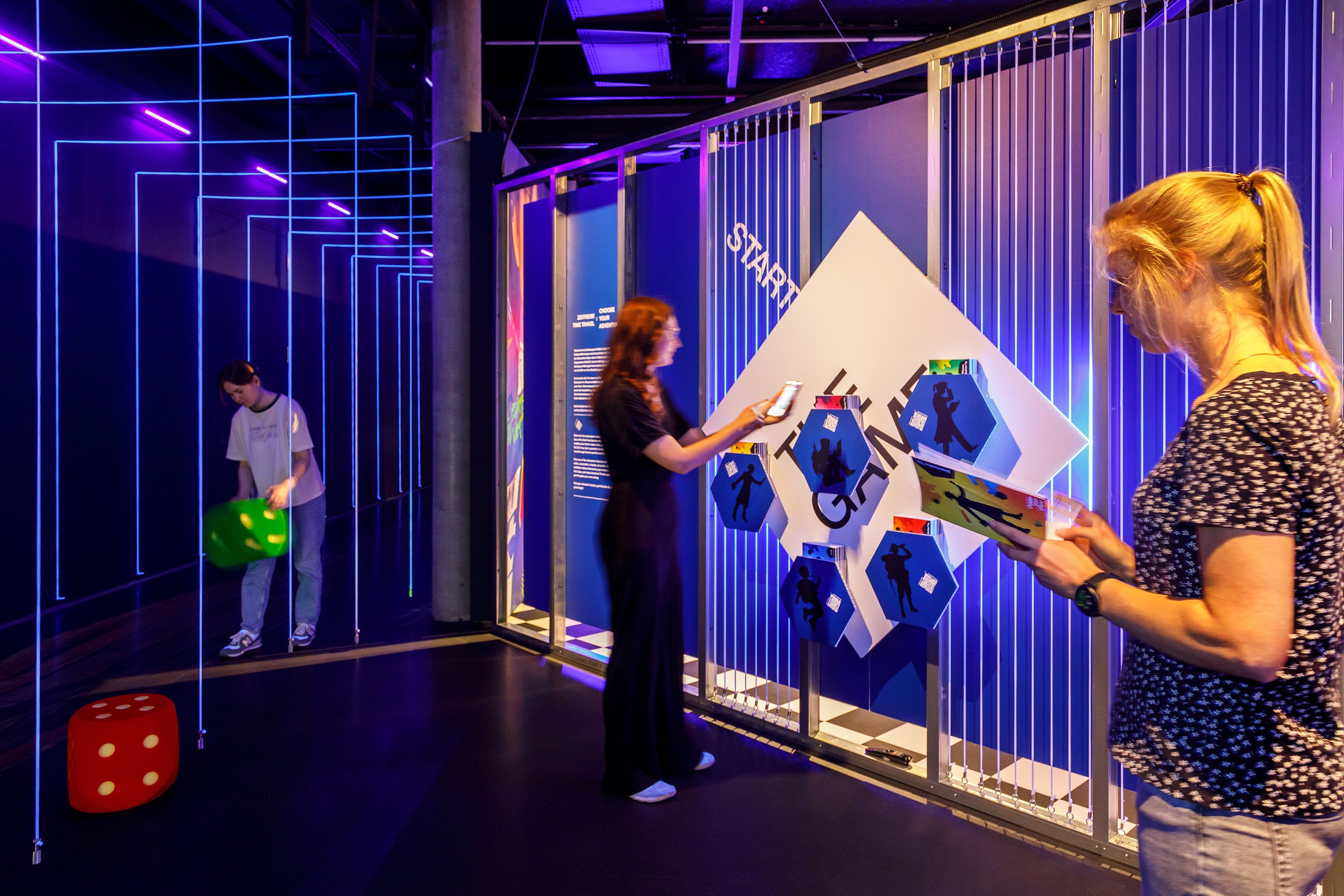 Choose your Player. Spielwelten von Würfel bis Pixel - Zeppelin Museum